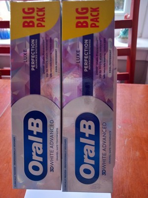 2x Oral-B 3D White Luxe Perfection Toothpaste Whitening Enamel Protect ...
