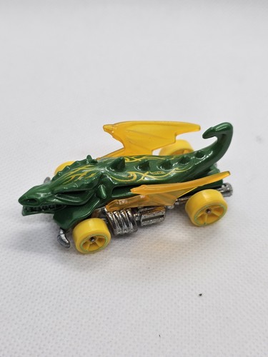 Hot Wheels City Dragon Blaster Green & Yellow 1/64 Collector #69 -2014 ...