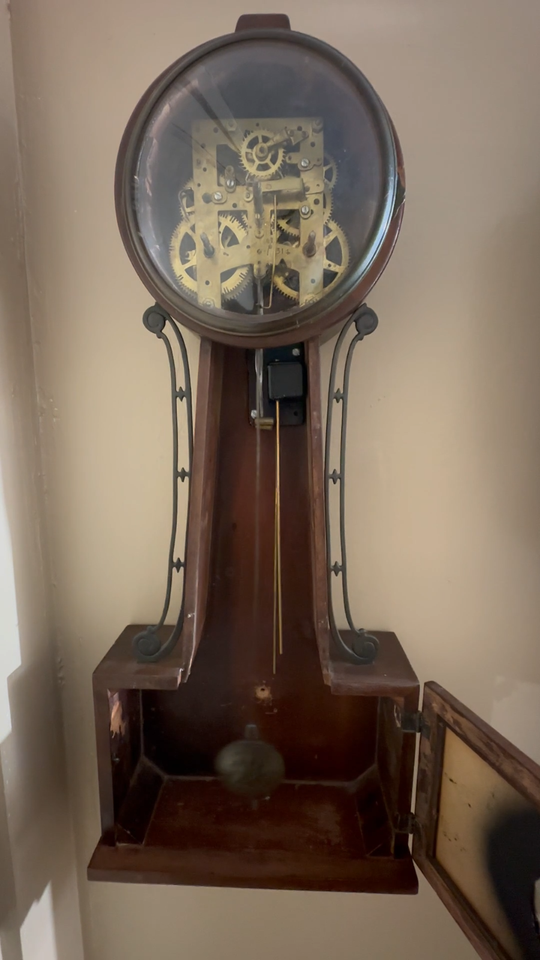 New Haven Clock Co "WHITNEY" Banjo Wall Clock 8 Day 1/2 Hour Strike ...