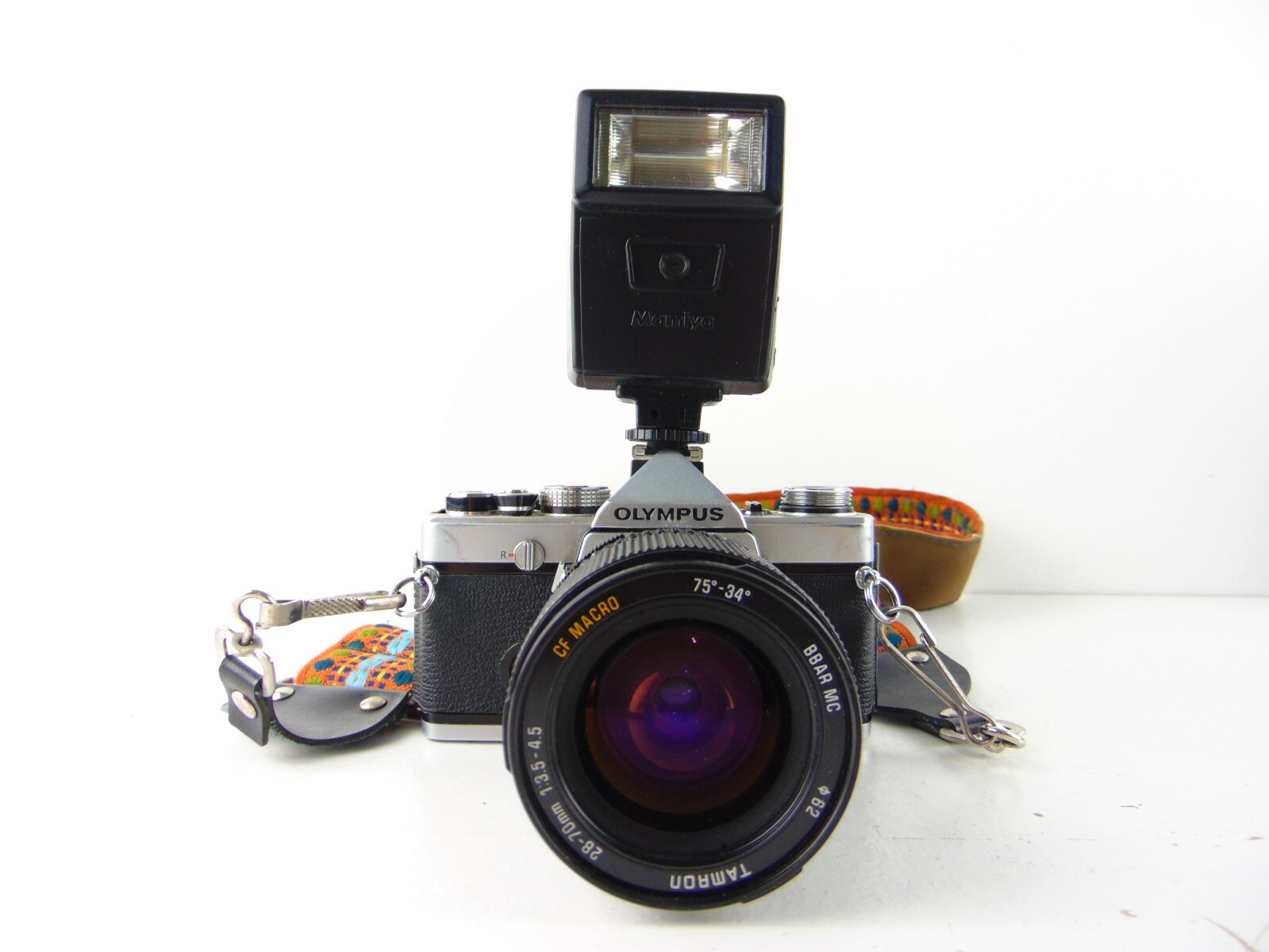 Olympus OM-1 Camera With Flash 3 Film Tamaron 28-70mm & Tamaron 70 ...