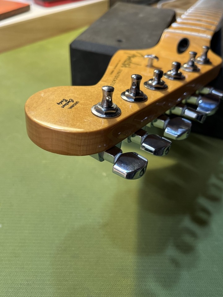 2015 Fender Strat Neck Maple Special Edition Stratocaster w/tuners | eBay