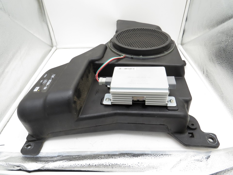 2006-2012 Ford Escape/Mariner | Subwoofer Speaker Assembly W/ Amp | OEM ...