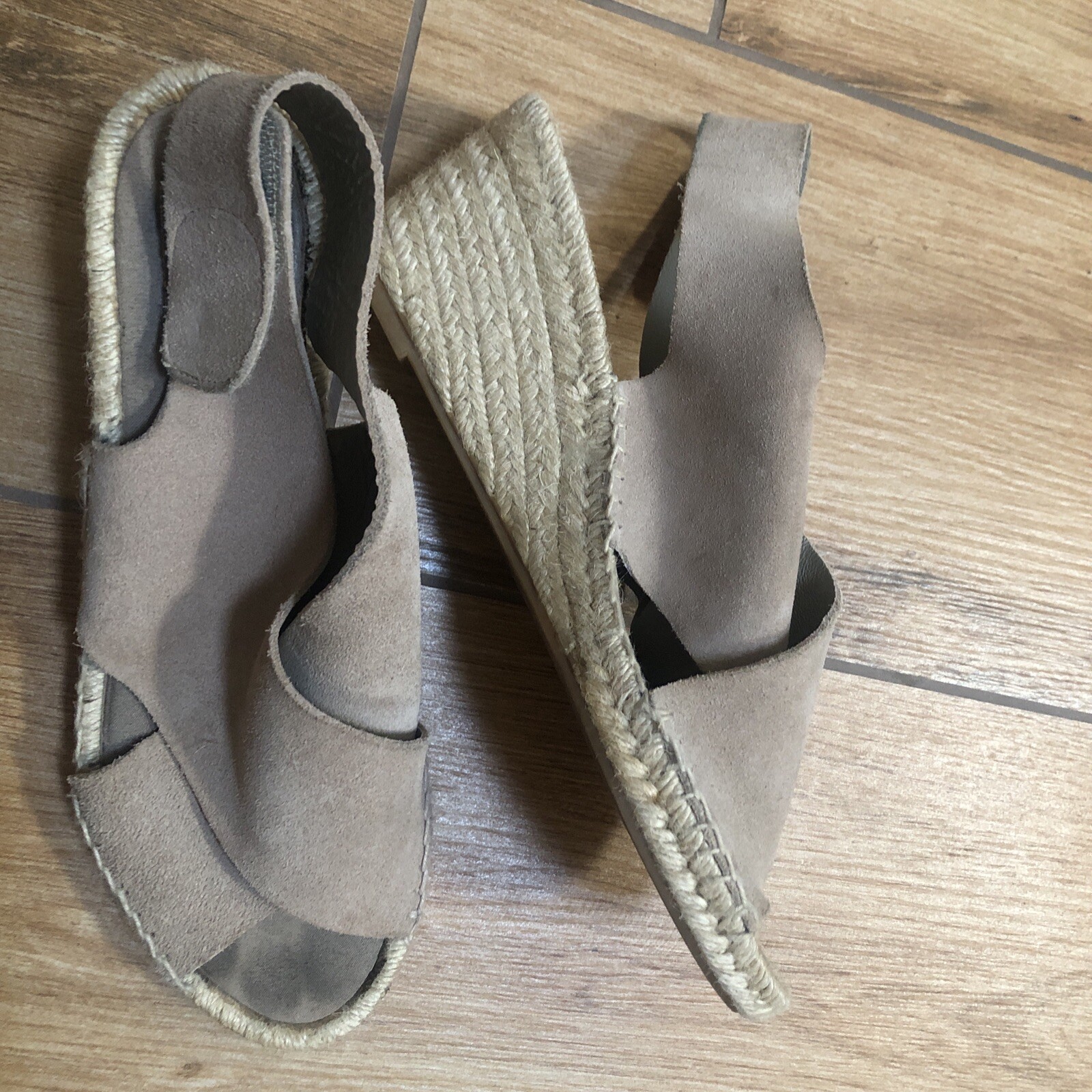 MAYPOL SPAIN Sandal Sz 40 9 Espadrille Wedge Cross Strap Tan Suede ...