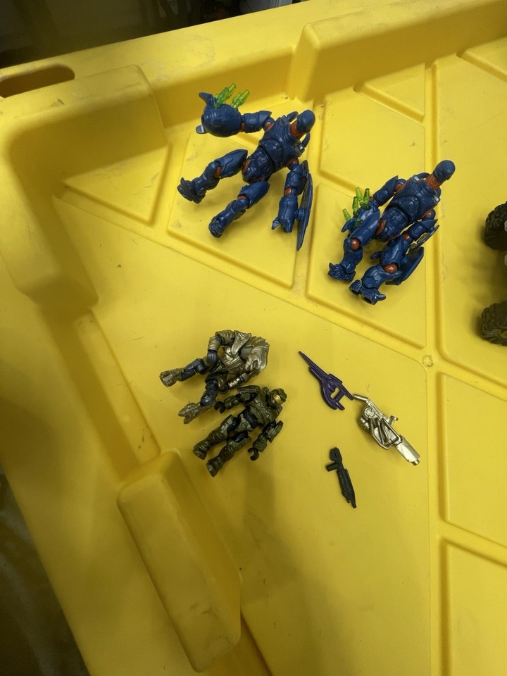 Halo Warthog Run Mega Construx Master Chief Covenant Gold Arbiter | eBay