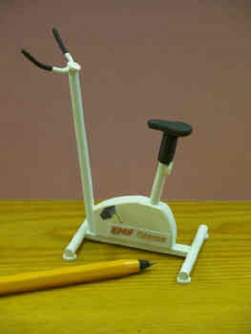 1:12 dolls house miniature modern gym equipment 6 to choose from.(NOT ...