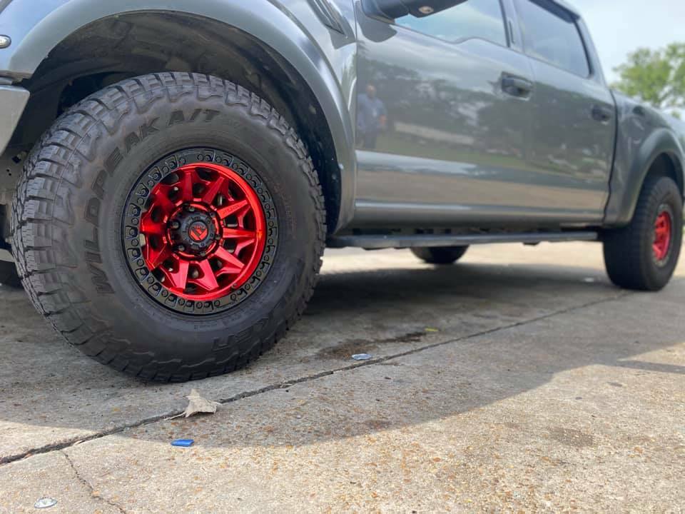 17" Fuel D695 Covert Candy Red Suit 2004 To 2022 Ford F-150 Raptor-17x9 ...