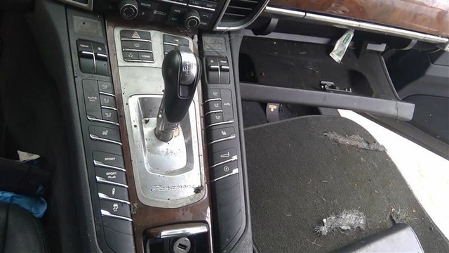 2011 Porsche Panamera Shifter Transmission Floor Shift Selector ...