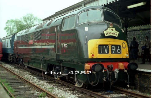 ORIGINAL RAILWAY TRAIN NEGATIVE. Class 42 Warship loco No. D832. | eBay