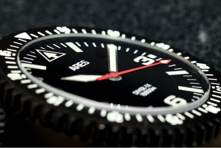 ARES Diver-1X Quartz Watch Liquid Filled Black Dial Swiss made ...