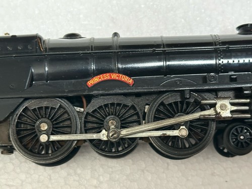Triang Princess Victoria R50 Locomotive And Tender. Tidy Example. | eBay UK