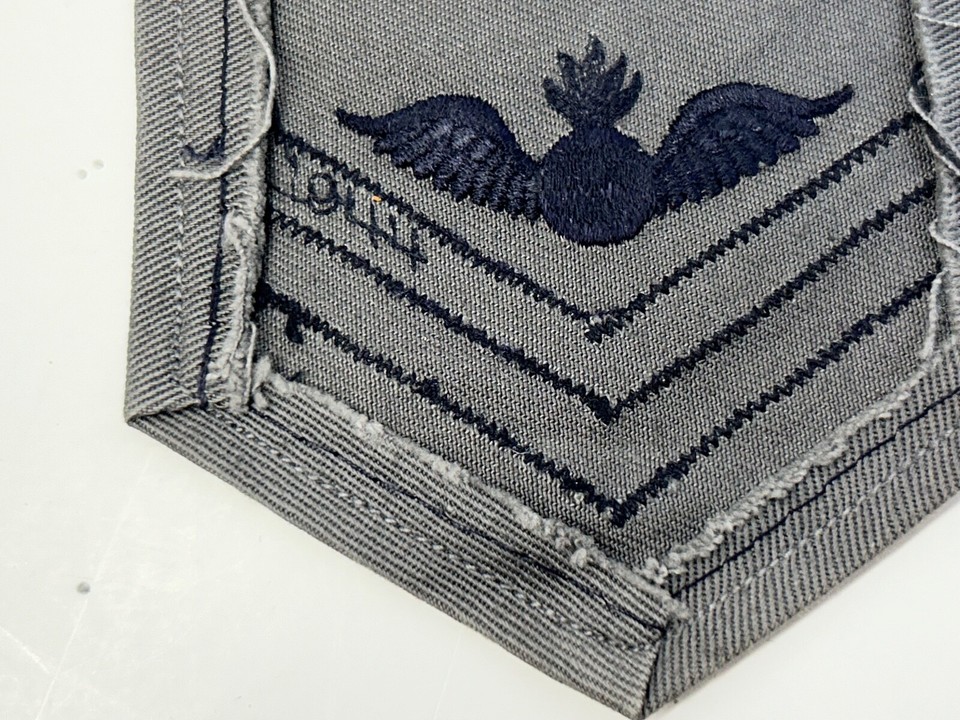 WWII US Navy Aviation Ordnanceman Gray/Green Rating Patches | eBay