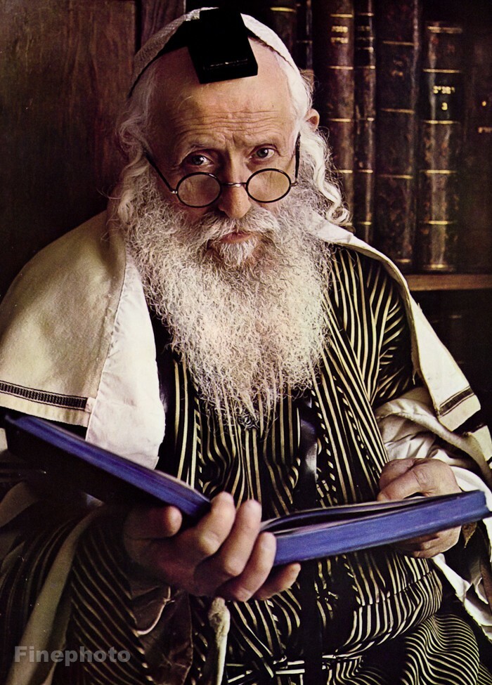 Ancient Rabbi Hillel