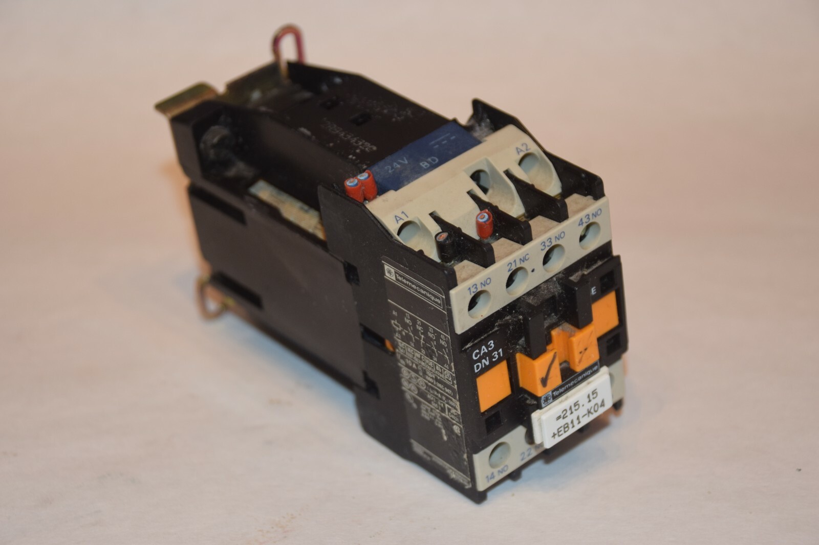 TELEMECANIQUE CA3 DN 31 CA3DN31 24V COIL 10A CONTACTOR | eBay UK