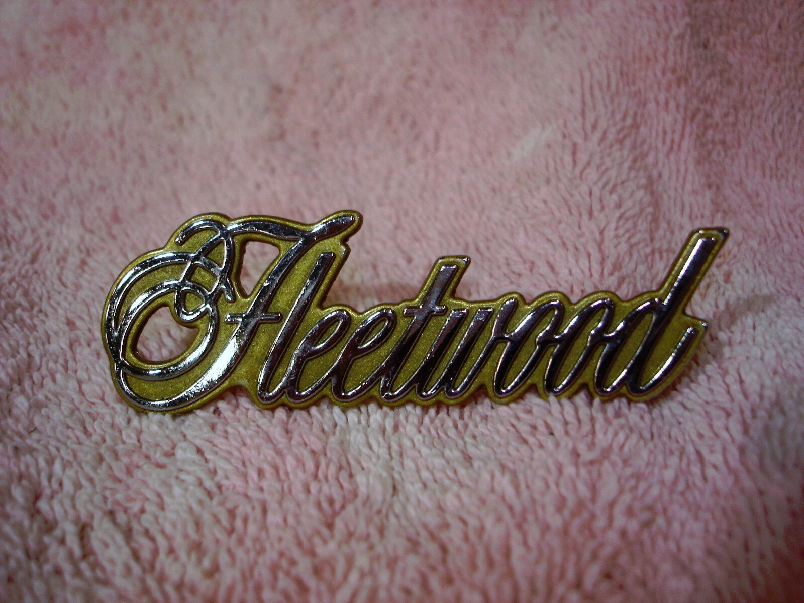 Vintage 1978 Cadillac Fleetwood Emblem Scripts 20082675 Pair for sale ...