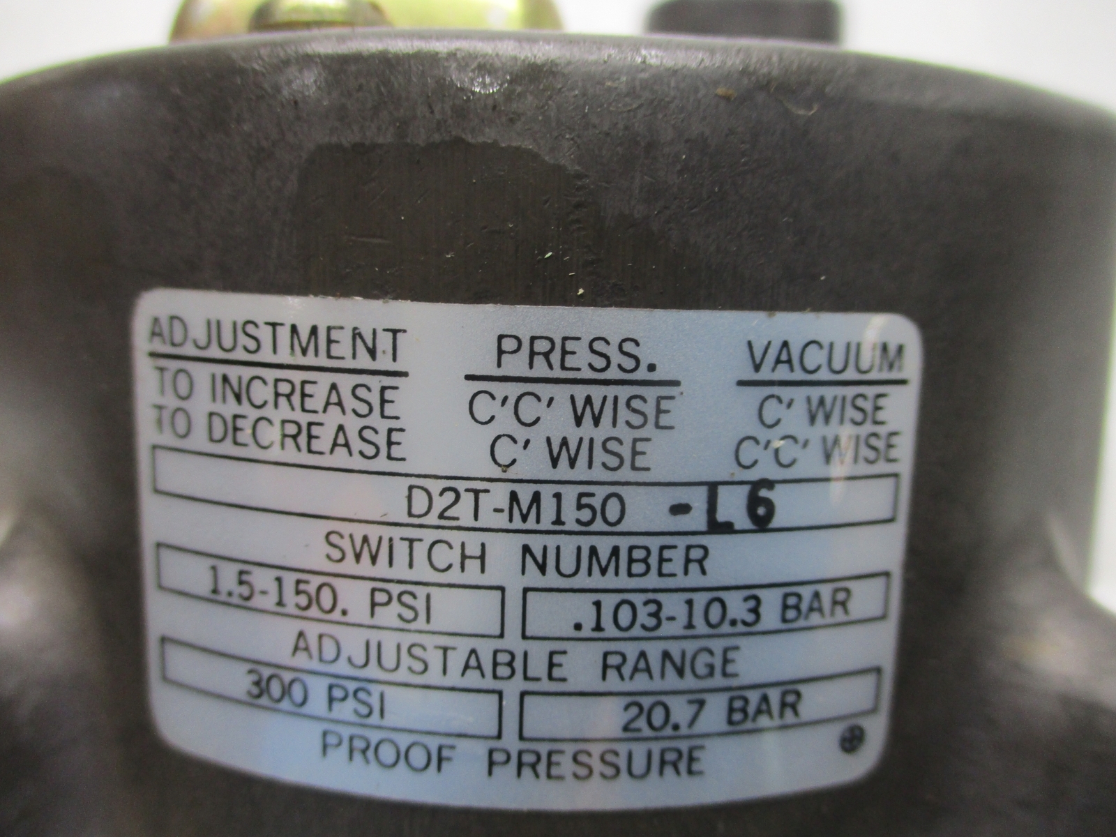 BARKSDALE D2T-M150-L6 PRESSURE SWITCH NSNP | eBay