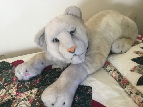 Siegfried & Roy Collectible Tiger with Collar Approximately 30 Inches ...