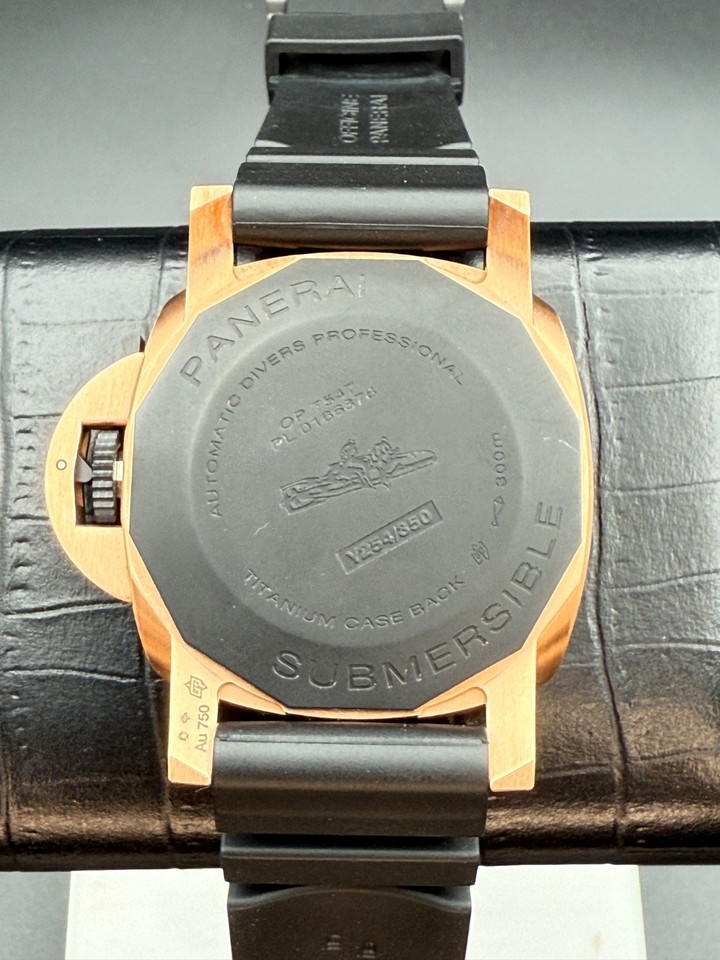 Panerai Submersible QuarantaQuattro Goldtech OroCarbo 44mm Box & Papers ...