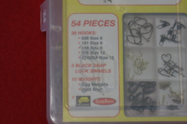 Eagle Claw 54 Piece Trout Fishing Mini Tackle Kit Hooks & Sinkers In ...
