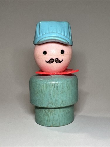 Vintage Fisher Price Little People Train Engineer For 991 Circus Train ...