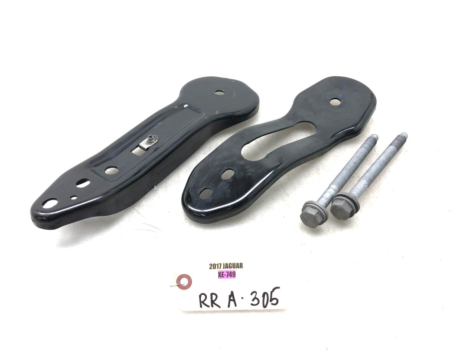 2017-2020 JAGUAR XE RWD RIGHT PASSENGER REAR SUBFRAME SUPPORT BRACKETS ...