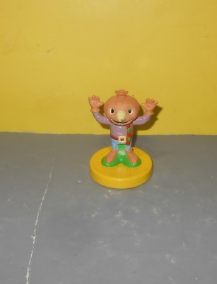 Bob the Builder SPUD THE SCARECROW Figure Modeling Clay Cutter | eBay