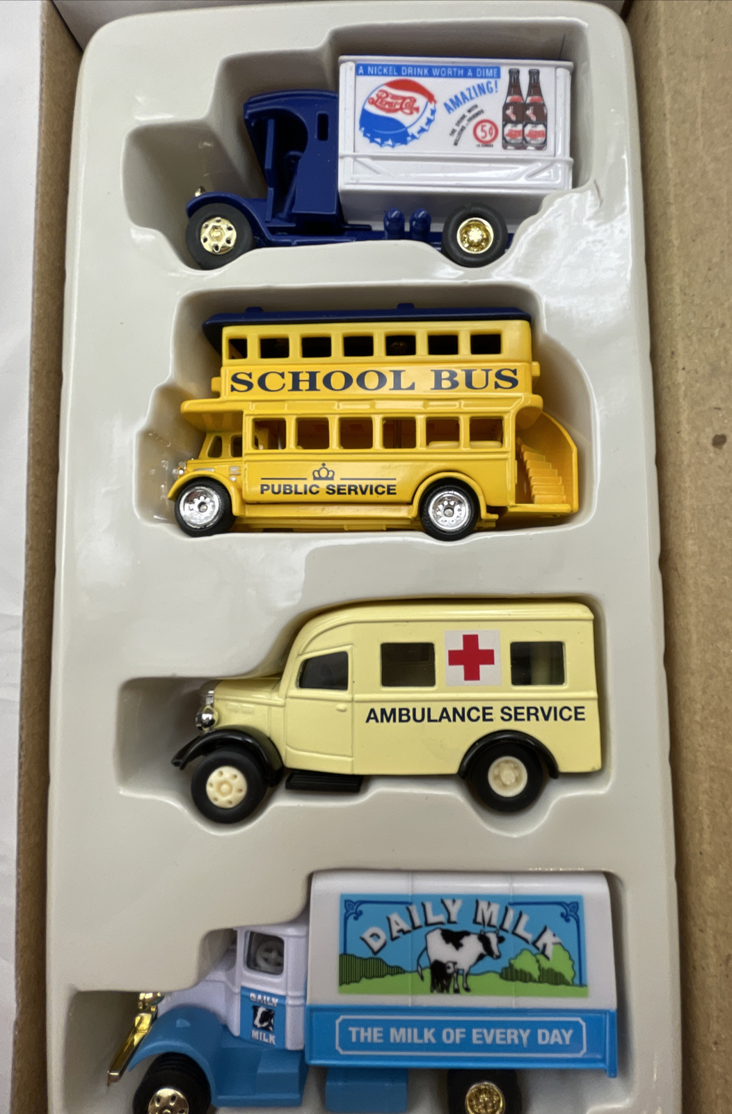 Golden Wheel Diecast Vehicles Pepsi Truck School Bus Ambulance Milk ...