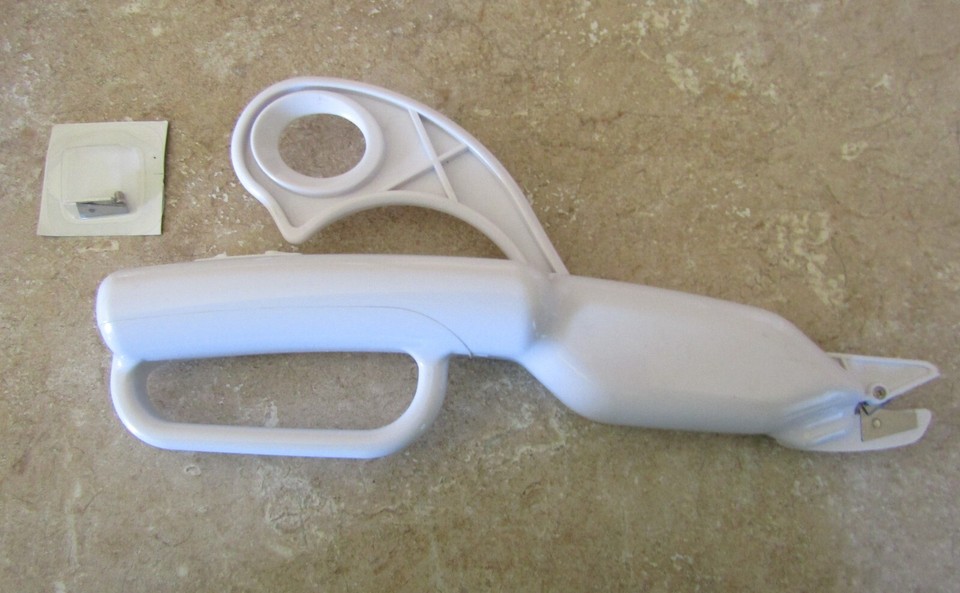 Singer Battery Operated Scissors w Replaceable Blades & Instructions ...