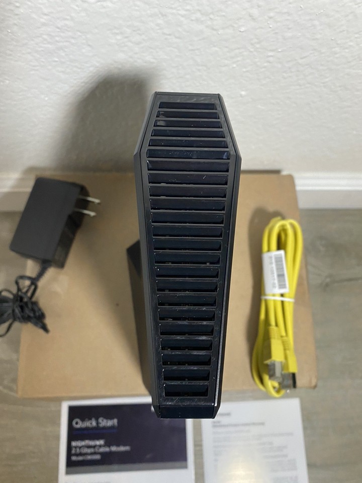 NETGEAR CM3000-100NAR Nighthawk CM3000 DOCSIS 3.1 Mid/high-Split Cable ...