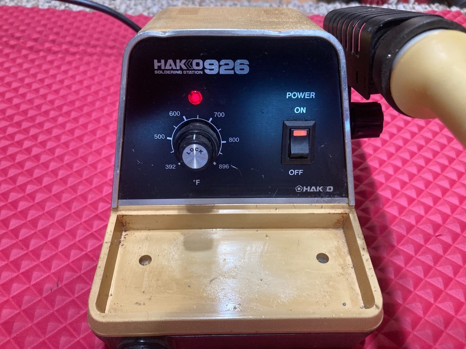Hakko 926 Soldering Station with Stand. (Unit not 100% fully tested) | eBay