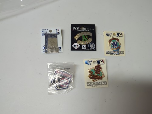 Lot Of 5 Official MLB Collector's Pins New York Yankees A's St Louis ...