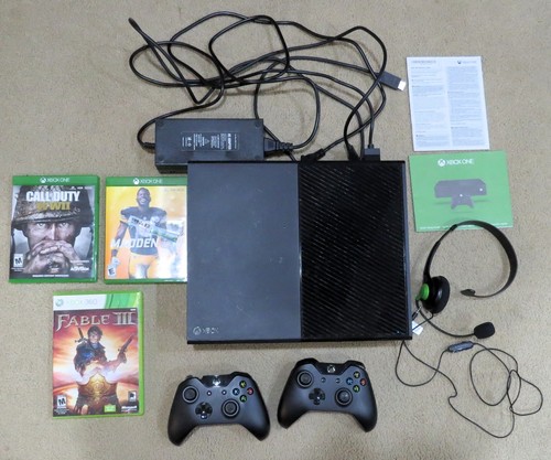 Microsoft Xbox One 500GB Model 1540 Console with 2 Wireless Controllers ...