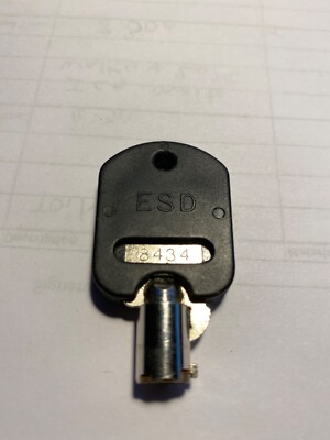 Coin-op Washers & Dryers - Esd Key