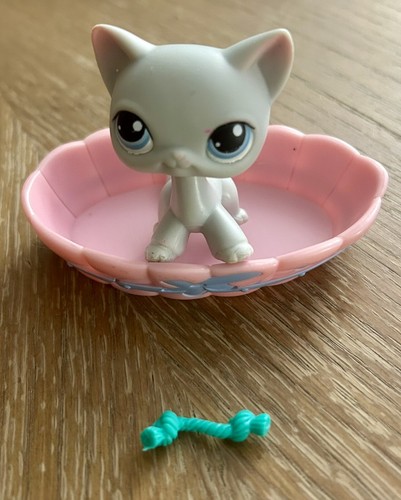 Littlest Pet Shop LPS Authentic #246 Grey Shorthair Cat (pink marks) | eBay