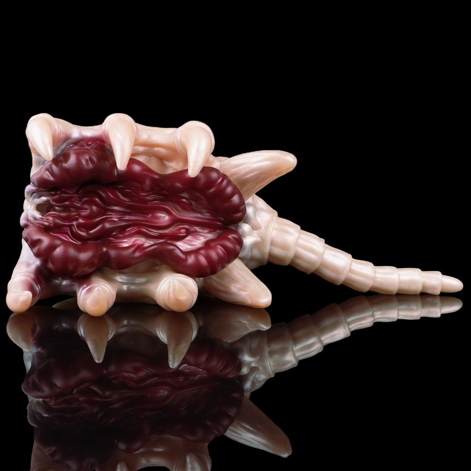 Facehugger Shaped Male Masturbator Cup, Single Channel Silicone Stroker ...