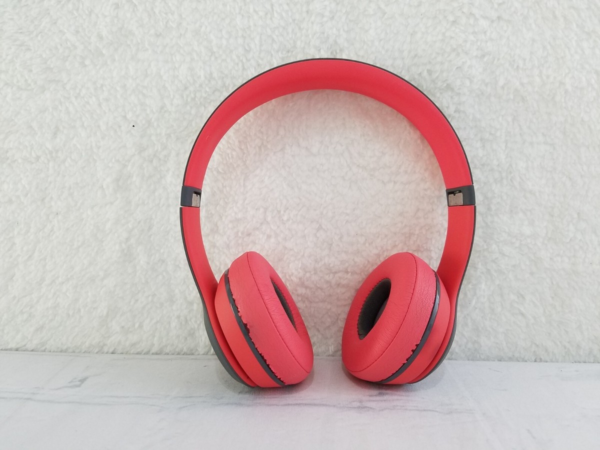 Beats by Dr. Dre Solo 2 Wireless Headband Wireless Beats by Dr. Dre Solo 2 Wireless Headband Wireless