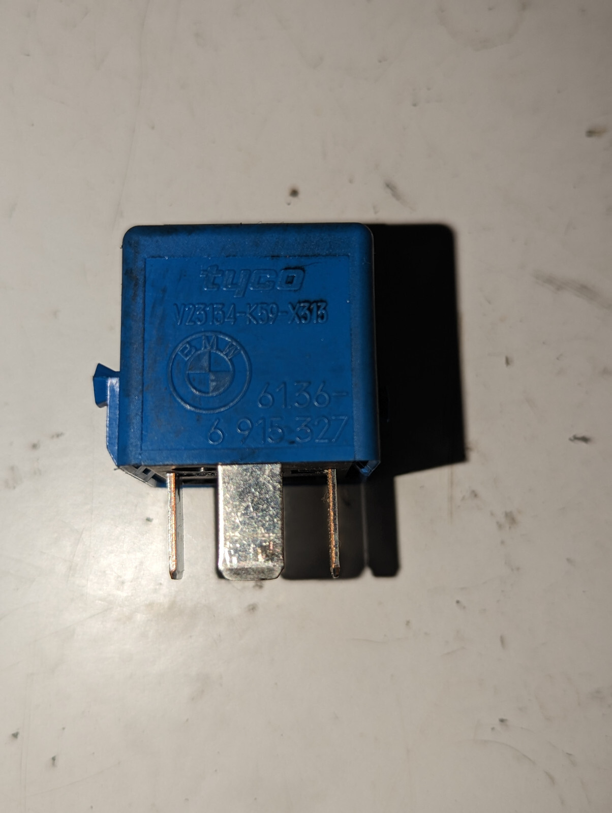 6915327 BMW E30 E36 E46 E38 E39 E60 E65 E81 E87 E90 Relay Machine Sky ...