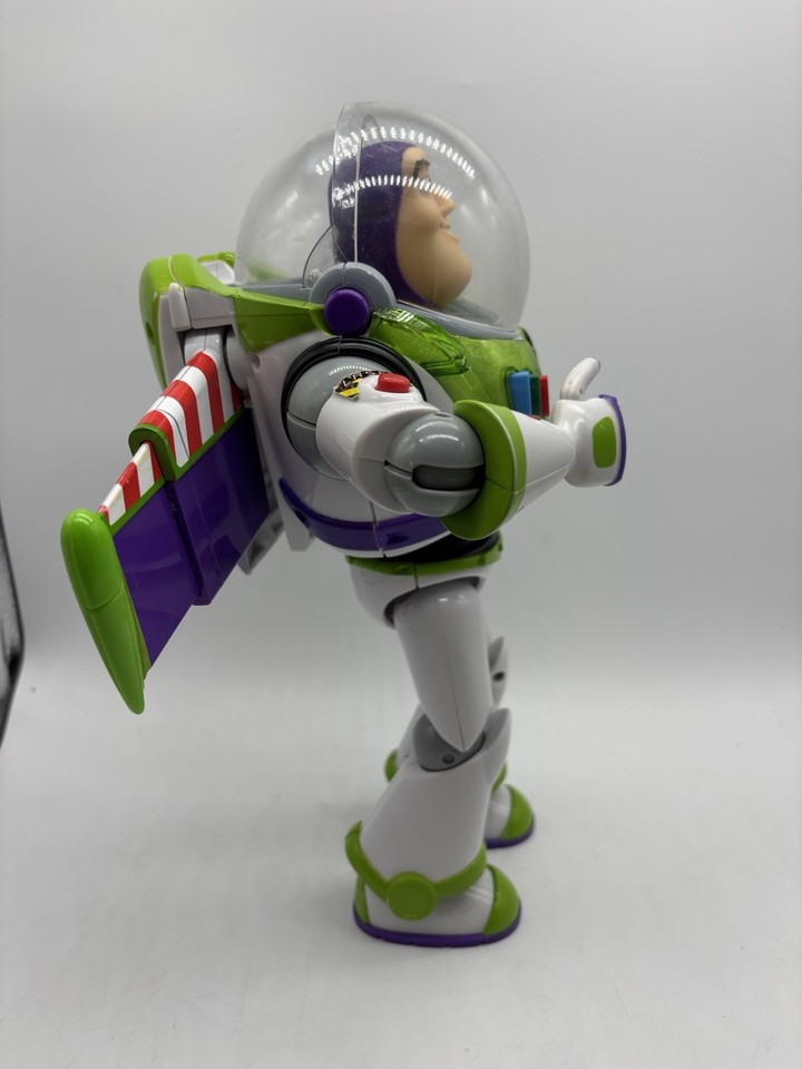 Toy Story Buzz Lightyear Power Up Action Figure Thinkway Toys Tested ...