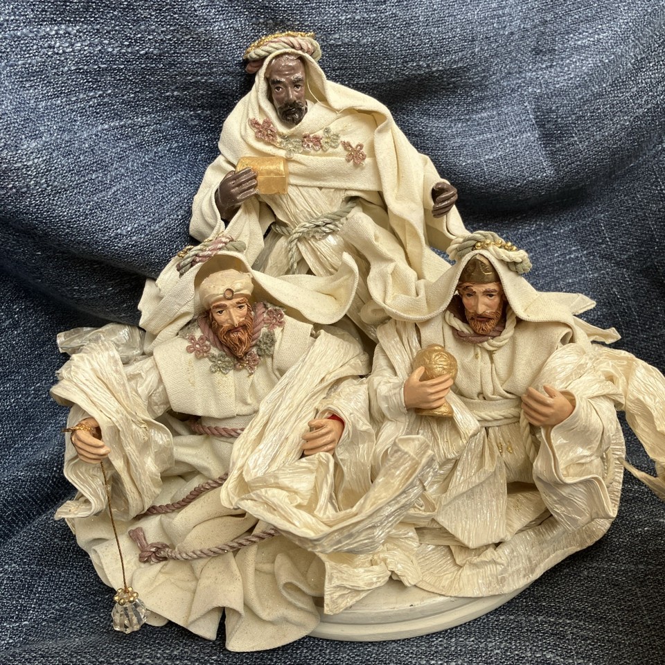 Nativity Set Mary Joseph & Jesus & The Three Wise Men From The ...