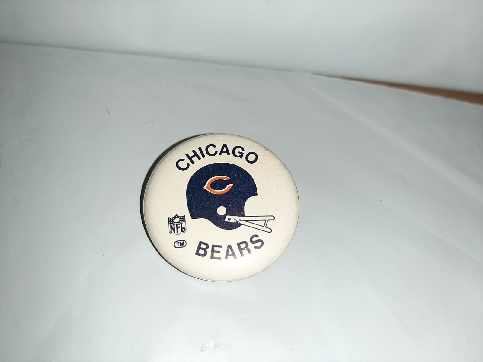 Vtg 1970s Chicago Bears NFL Football Pin Back Button Small 1 1/4” USA ...