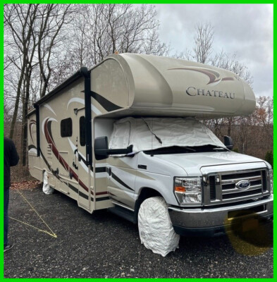 2015 Thor Motor Coach Chateau 31L Class C RV 32ft 39,700 Miles Stock ...