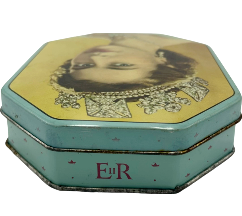 Vintage Queen Elizabeth II 1953 Coronation Tin Metal Box | eBay