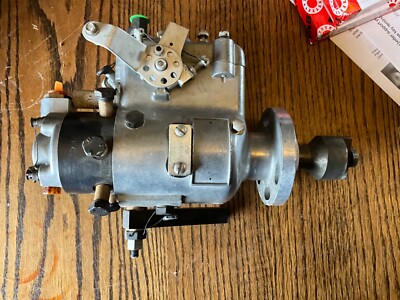 Tractor Parts - Roosa Master