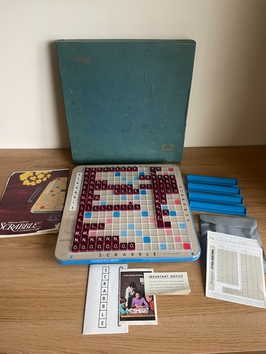 Scrabble Deluxe Board Game / Turntable Board - USA Selchow & Righter Co ...