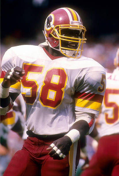 Wilber Marshall Washington Redskins celebrates after making - Football ...