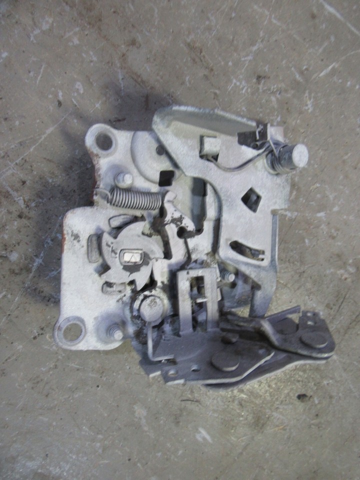 1963 1964 Pontiac Catalina 4 door sedan door latch assembly DRIVER REAR ...