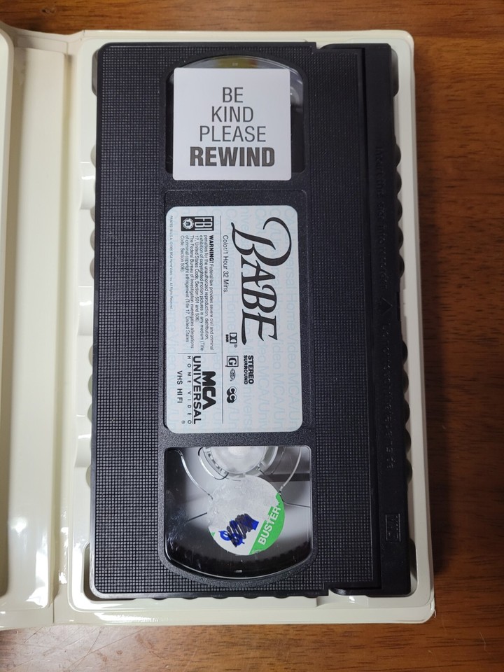 Babe (VHS, 1996) 96898245333 | eBay