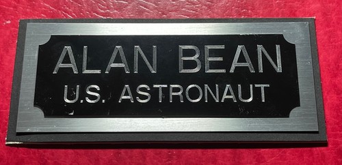 ALAN BEAN U.S. ASTRONAUT APOLLO 12 & MOONWALKER MODERN ERA NAMEPLATE | eBay