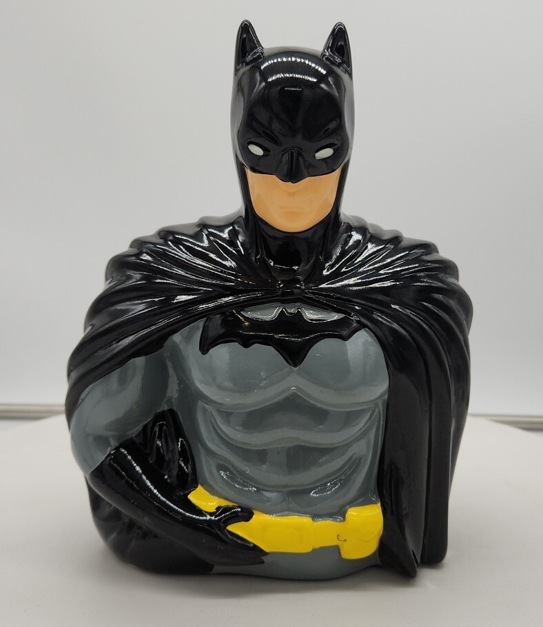 DC Comics Batman Coin Bank 3D Toy Figure Piggy Bank 8 1/4" Tall Ceramic ...