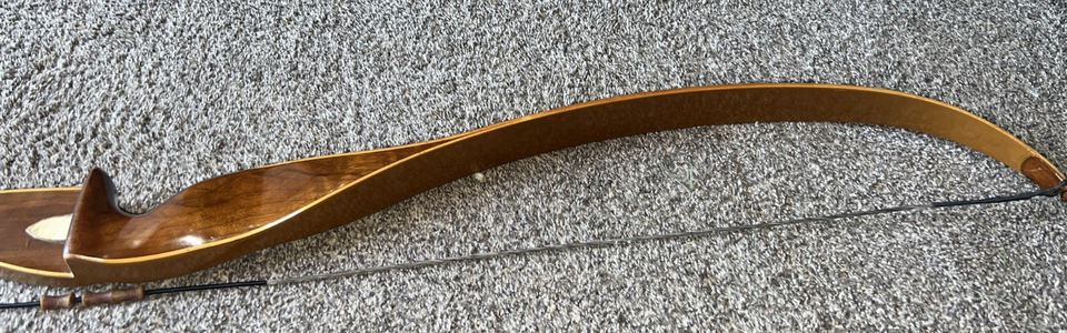 Tioga 21-X Shakespeare Wonderbow Recurve bow , 60", 45#, RH NICE!! | eBay