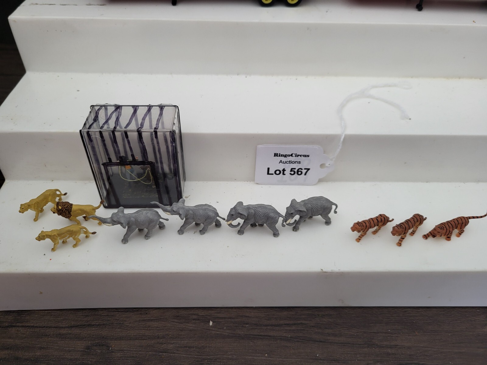 Lot of HO Scale Circus Animals and Trainer Figure, $5/$2/$10 Ship (Lot ...